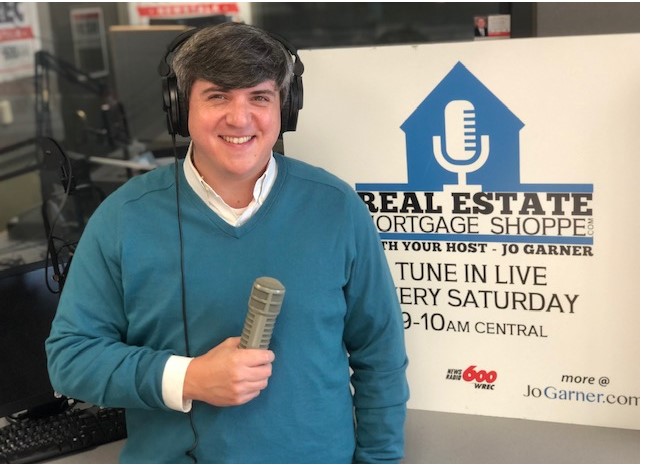 pic-rob-draughon-11-2-19-rems-board-with-mic - Jo Garner